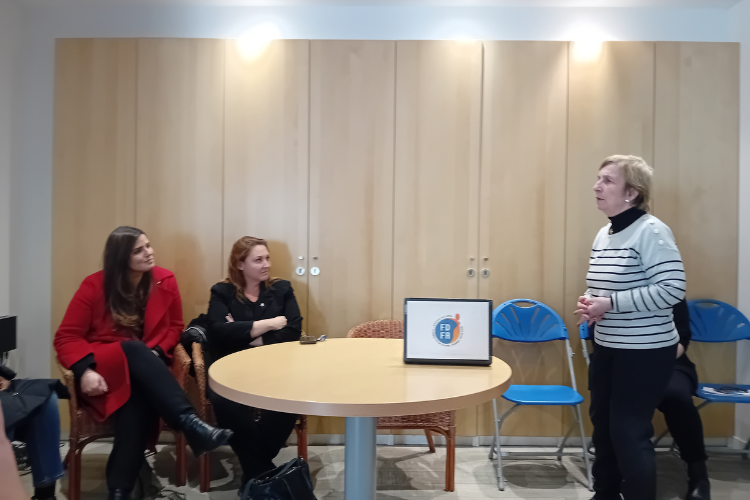 Un « café citoyennes » pour accueillir la parole des femmes handicapées ...