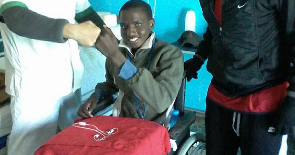 Réadaptation d'Issa Moussa, jeune tétraplégique de 17 ans | Association ...